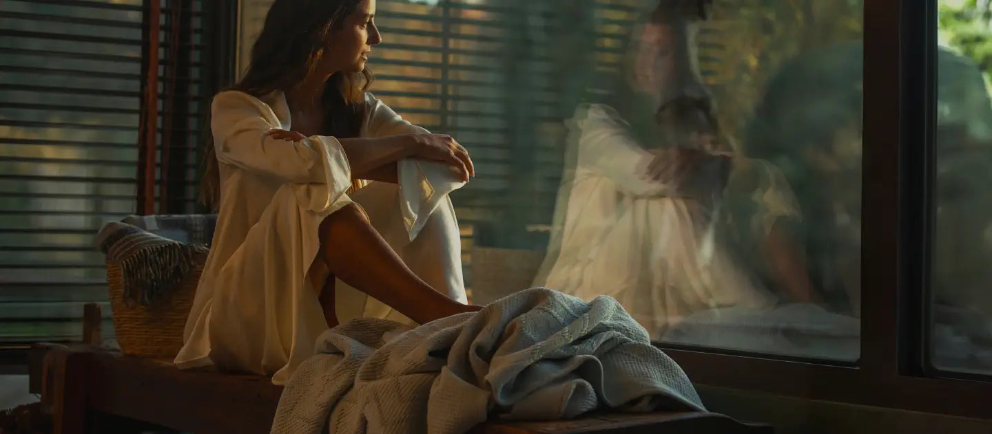 Luxury Throws, Blankets, Coverlets & Towels I Everlayer